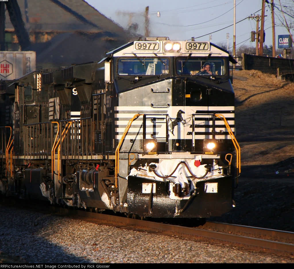 EB NS 214 @ 0755 hrs